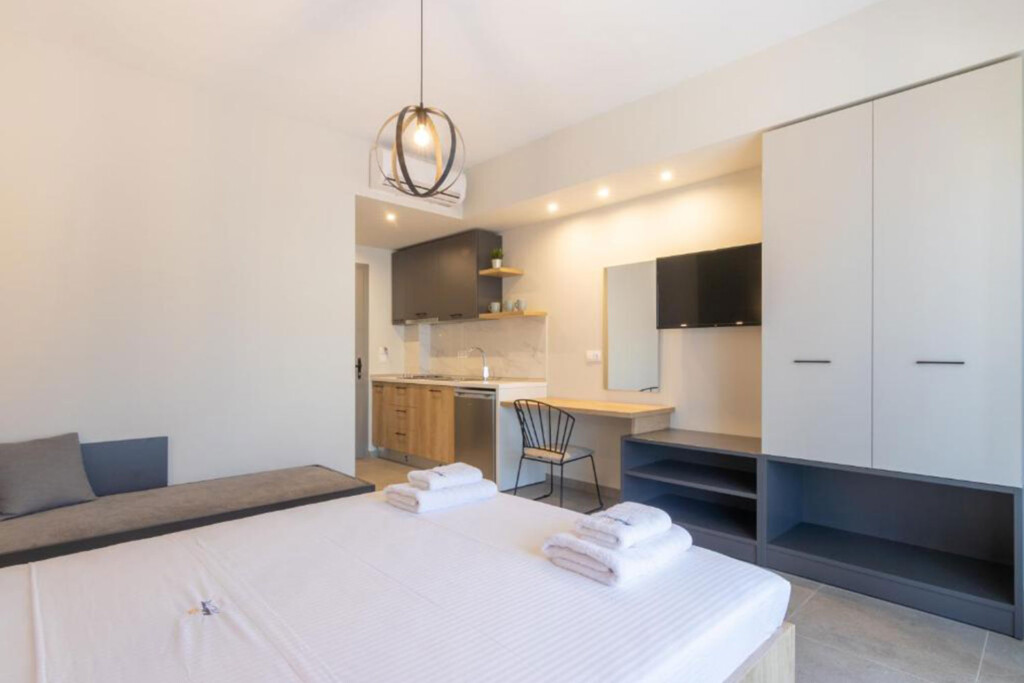 Mediterraneo - Menexes Office & Furniture